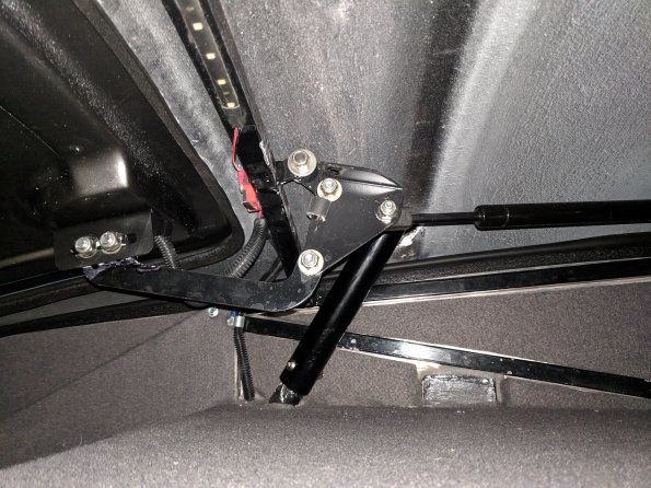 Trunk Prop with Gas Struts